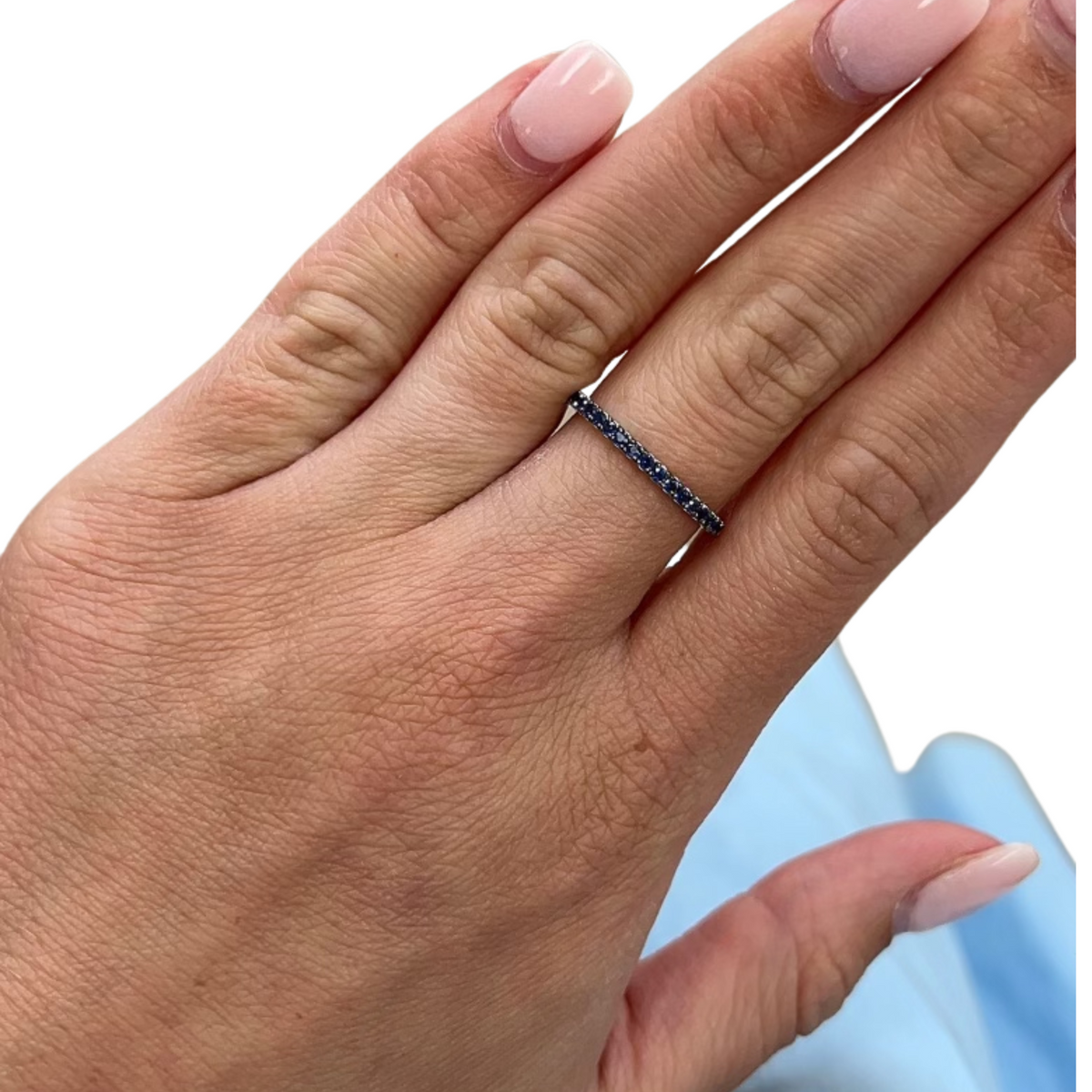 Round Sapphire Stackable Band – Dallas Diamond Bar