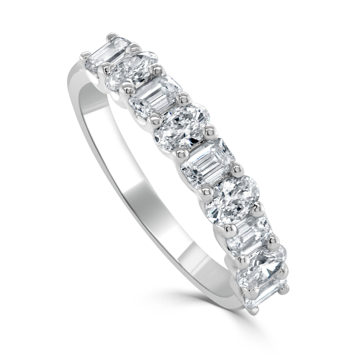 Alternating Emerald & Oval Band – Dallas Diamond Bar