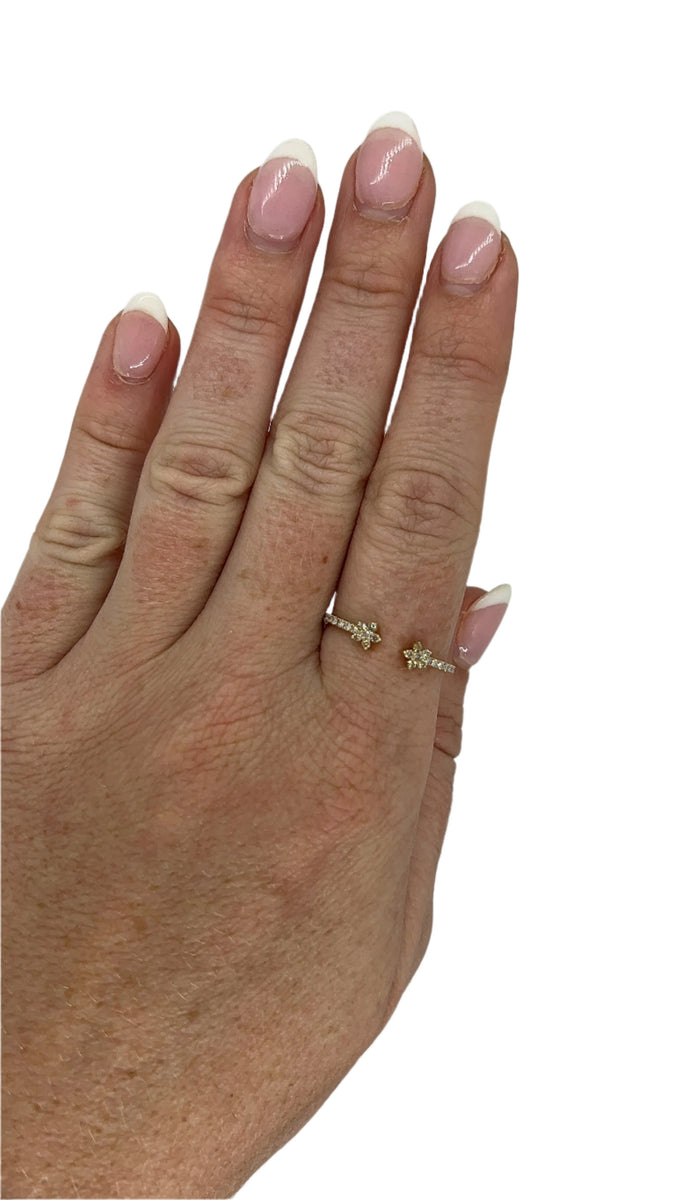 Flower By-Pass Ring – Dallas Diamond Bar